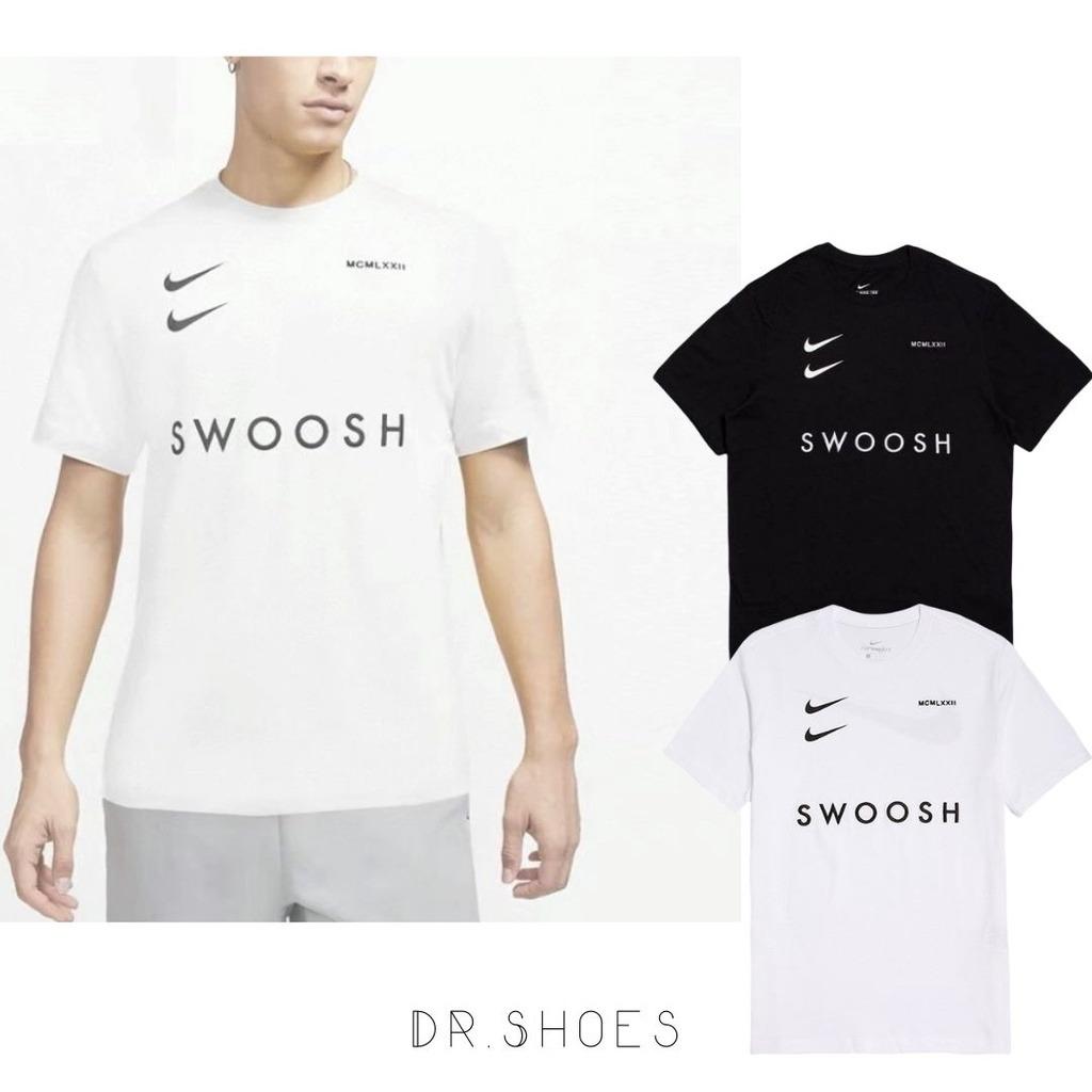 NIKE SPORTSWEAR SWOOSH 休閒 短T 穿搭 男女款 黑/白 DH0030-010 100, 男裝, 運動服裝 - Carousell