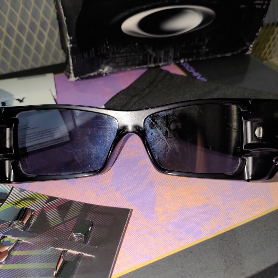 Oakley Batwolf, Men's Fashion, Watches & Accessories, Sunglasses ...