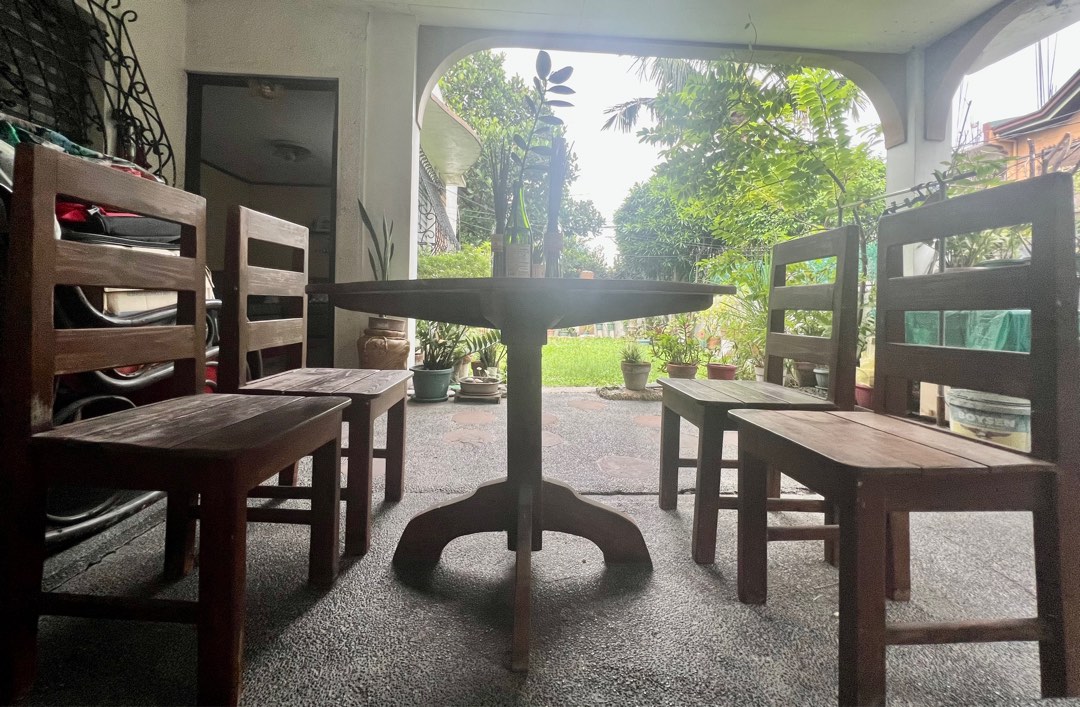 Palochina Table & Chair Set, Furniture & Home Living, Furniture, Tables ...