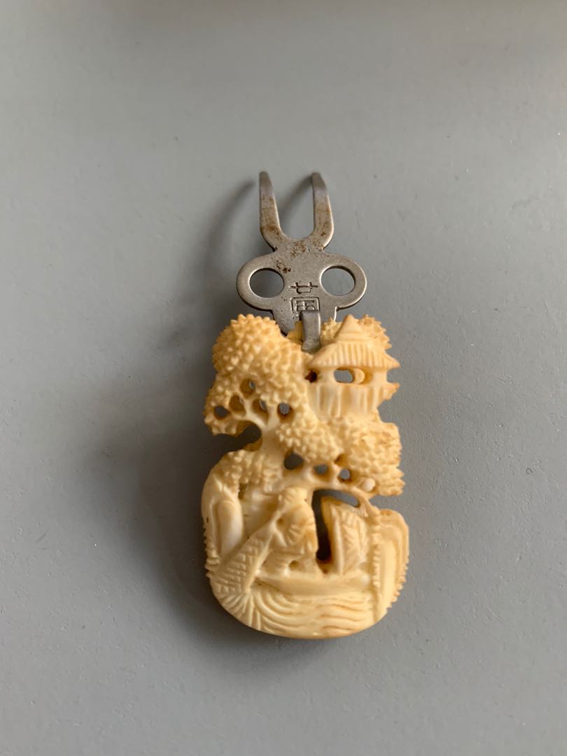 Puteh Real Scenery Fork, Pet Supplies, Homes & Other Pet Accessories on ...