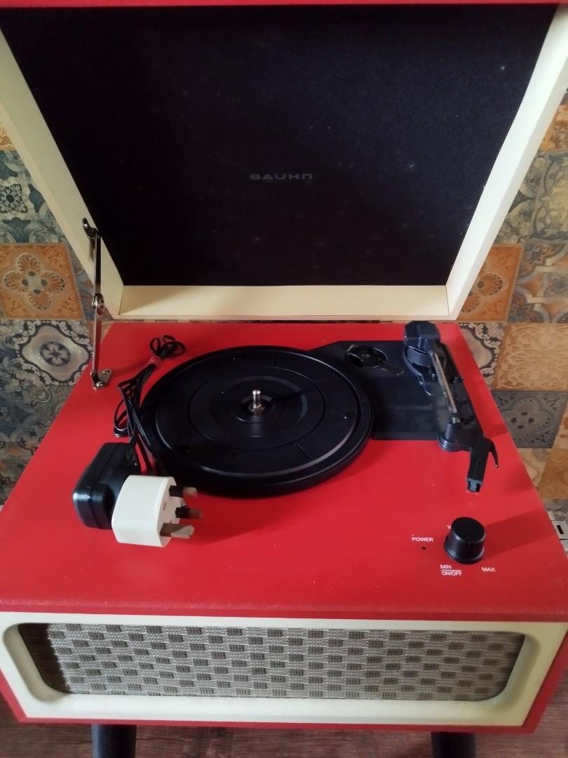 Retro Turntable with legs, TV & Home Appliances, TV & Entertainment ...