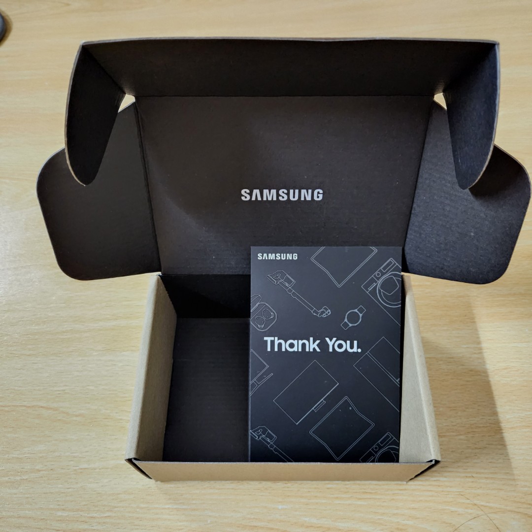 Samsung Box, Mobile Phones & Gadgets, Other Gadgets on Carousell