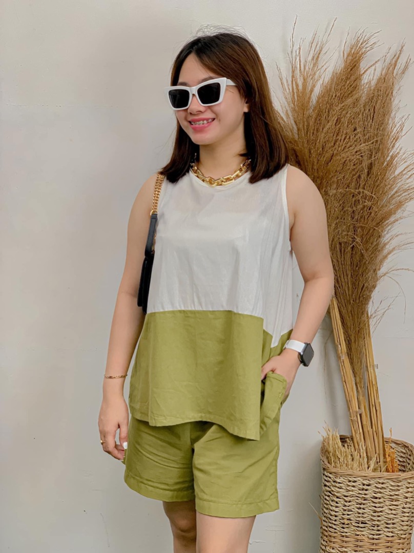 Tiffany Set Coordinates, Women's Fashion, Dresses & Sets, Sets or ...