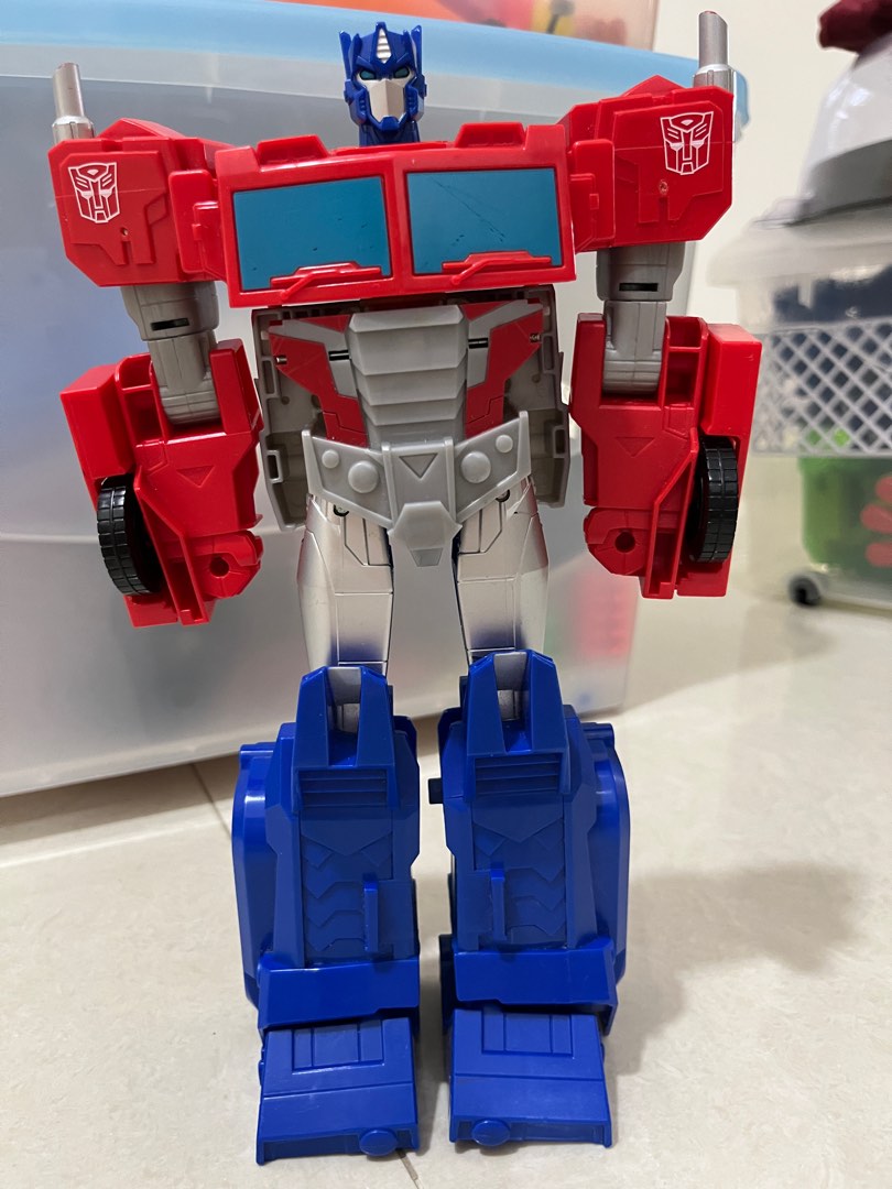 Transformers set, Hobbies & Toys, Toys & Games on Carousell