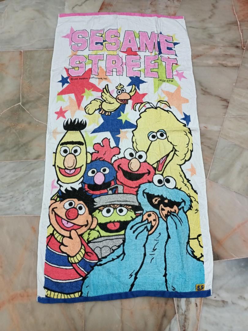 Tuala mandi vintage kartun sesame street towel, Furniture & Home Living ...