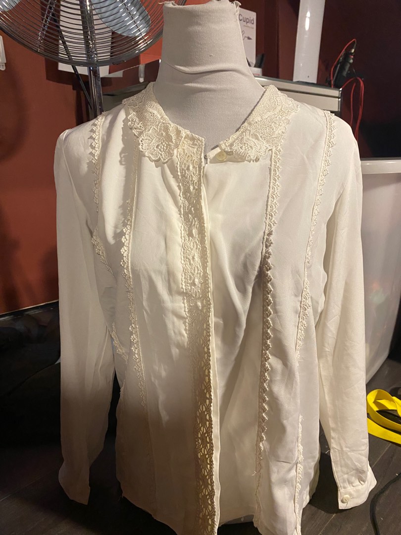 Vintage Coquette Style White Lace Button up Top, Women's Fashion, Tops ...