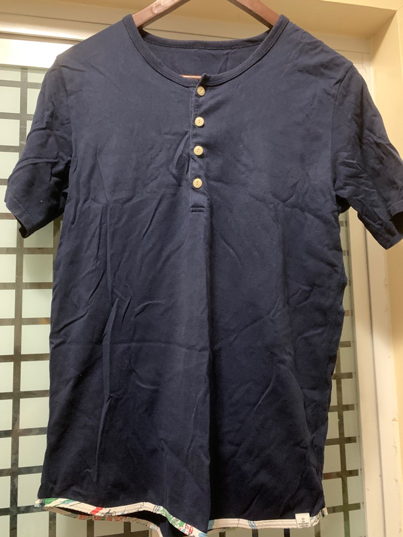 Visvim Navy tee, 男裝, 上身及套裝, T-shirt、恤衫、有領衫 - Carousell