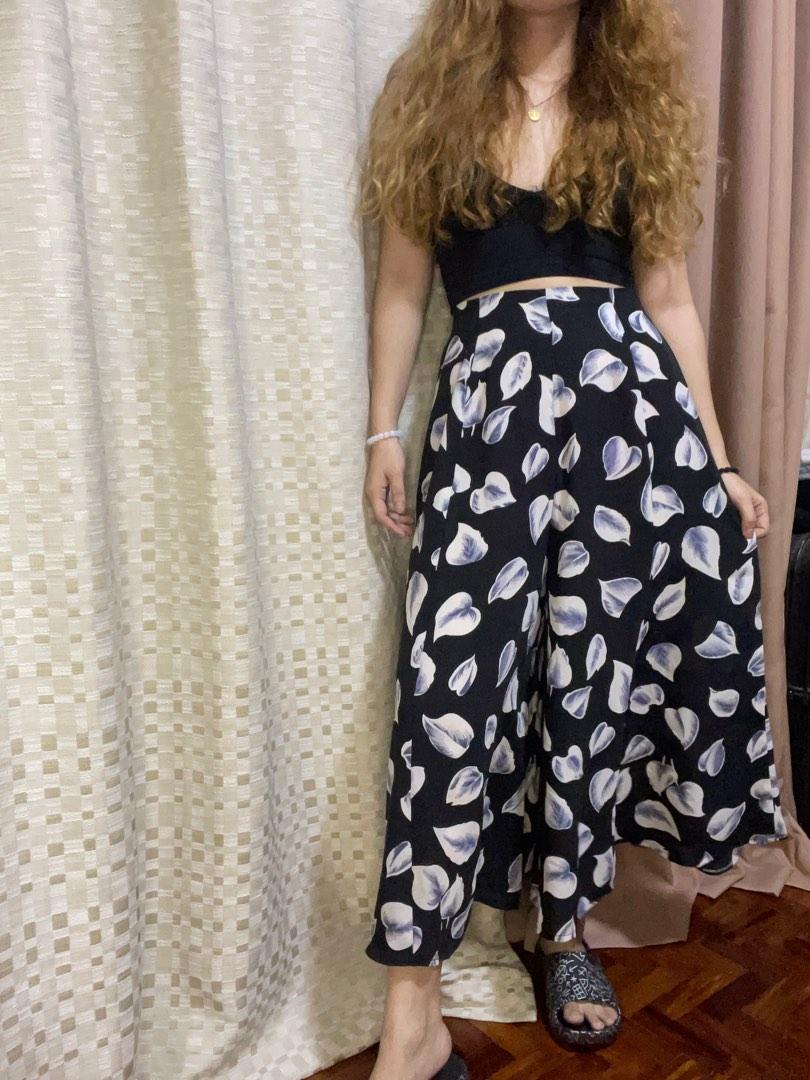 Wide Leg Squarepants, Women's Fashion, Bottoms, Other Bottoms on Carousell