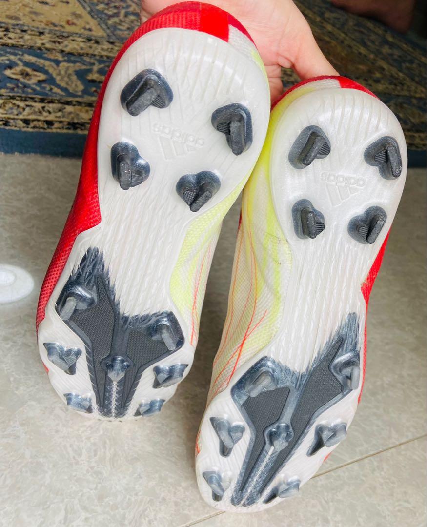 Adidas speed flow x lace less, Men's Fashion, Footwear, Boots on Carousell