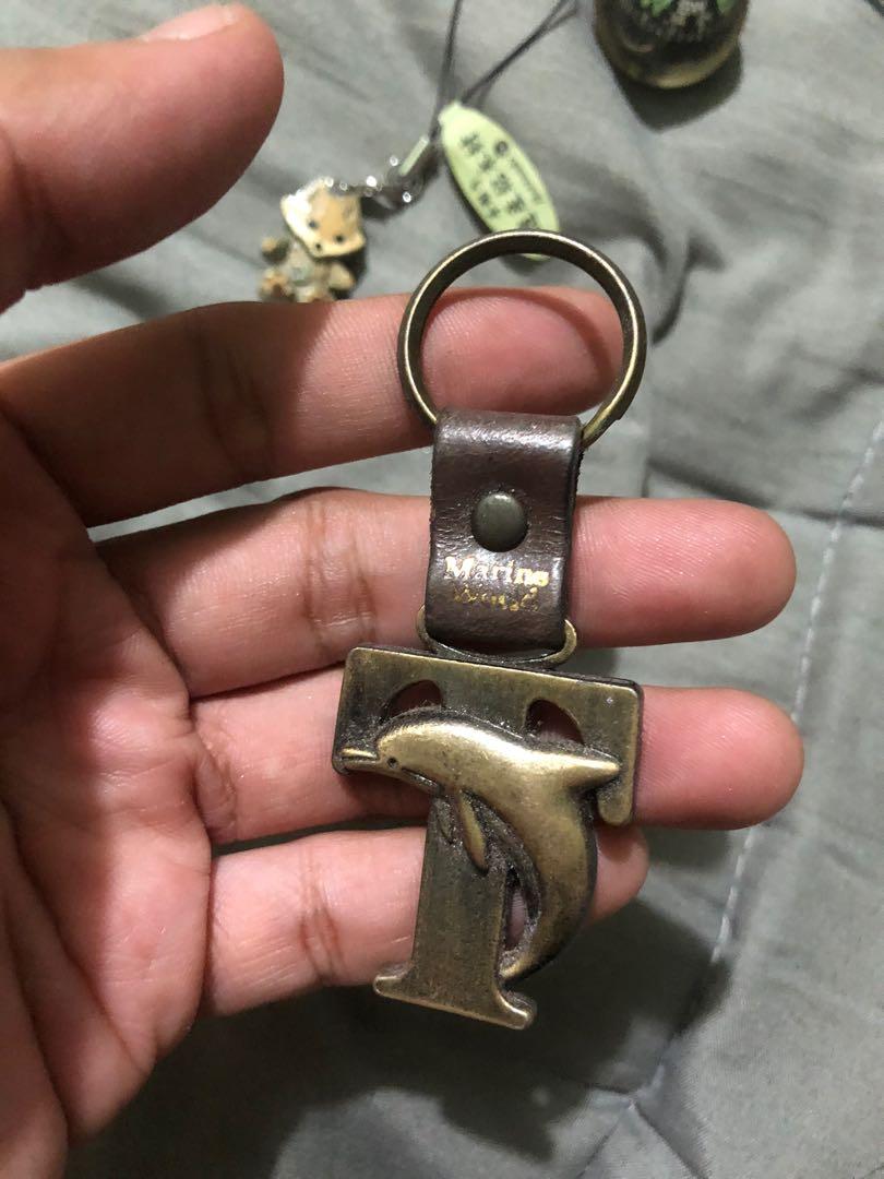 Assorted old keychains and tags, Hobbies & Toys, Memorabilia ...