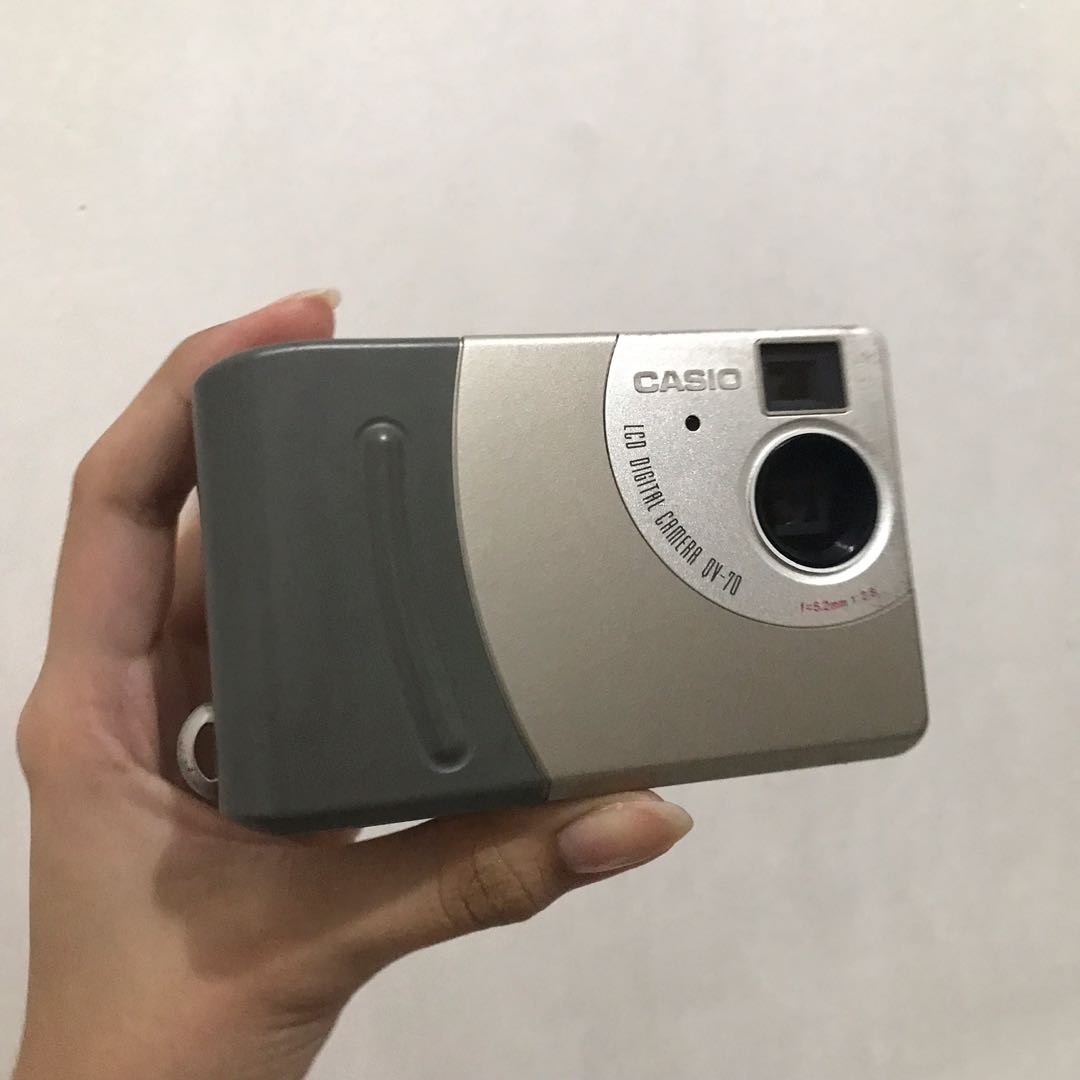 Casio QV-70 Digital Camera (Read Desc.), Photography, Cameras on Carousell