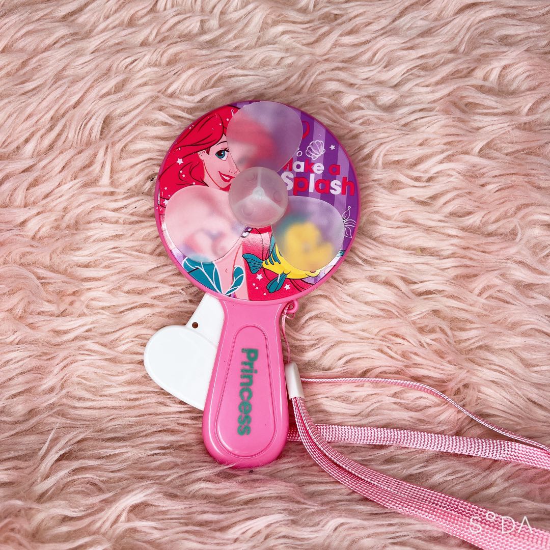 DISNEY PRINCESS ARIEL THE LITTLE MERMAID MANUAL FAN, Hobbies & Toys ...