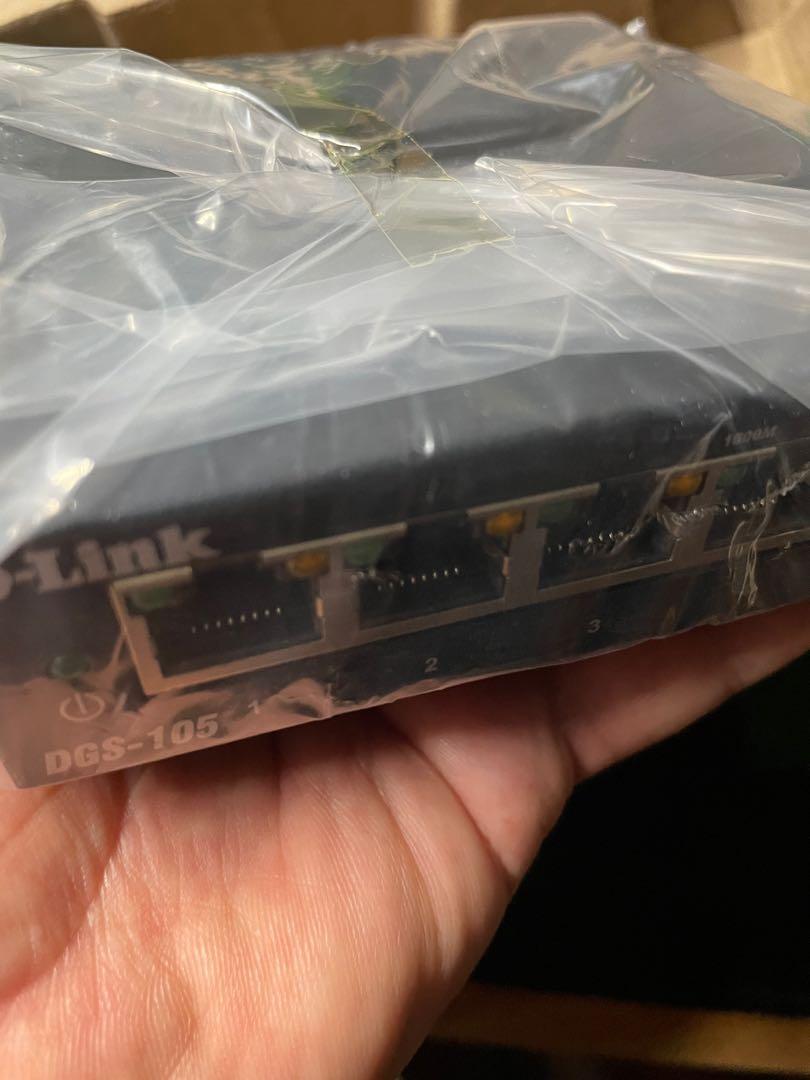 DLINK DGS-105 5-PORT GIGABIT DESKTOP SWITCH METAL CASING, Computers ...