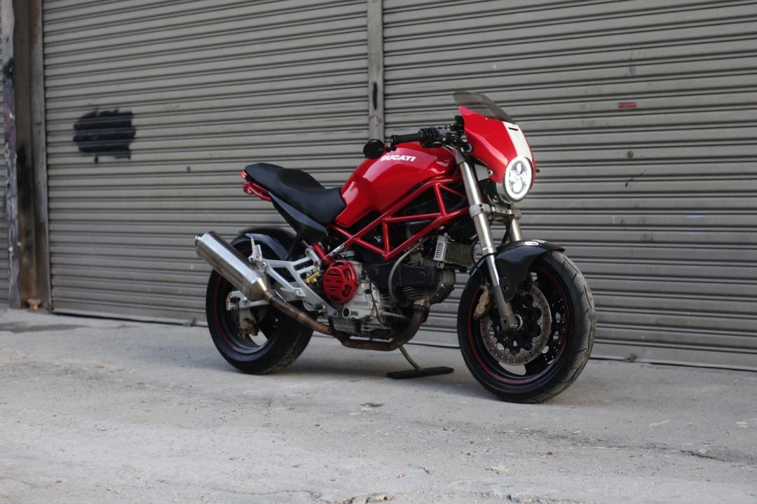 Ducati Monster M900, Motorbikes on Carousell