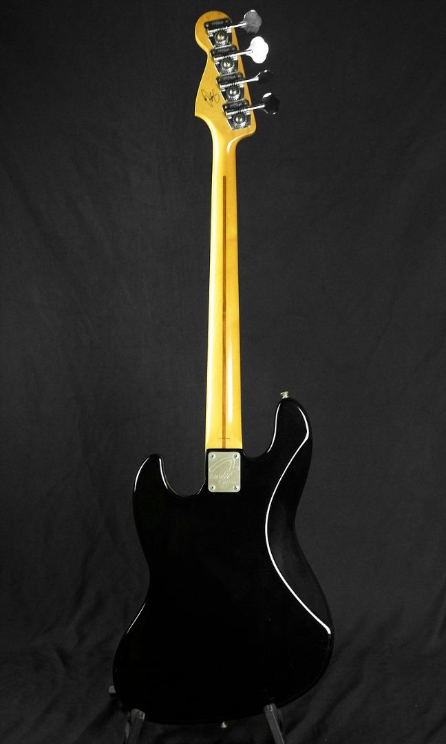 Fender Geddy Lee Jazz Bass, Hobbies & Toys, Music & Media, Musical ...