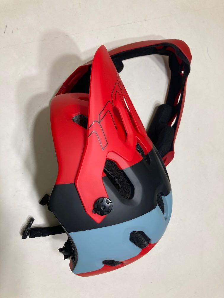 Full face helmet removable face/chin guard, Sports Equipment, Other ...