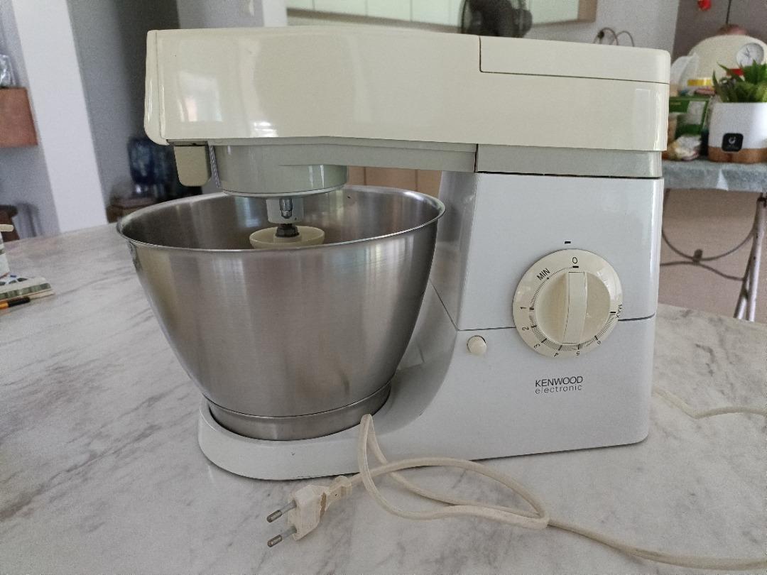Kenwood Chef stand mixer (vintage), TV & Home Appliances, Kitchen ...