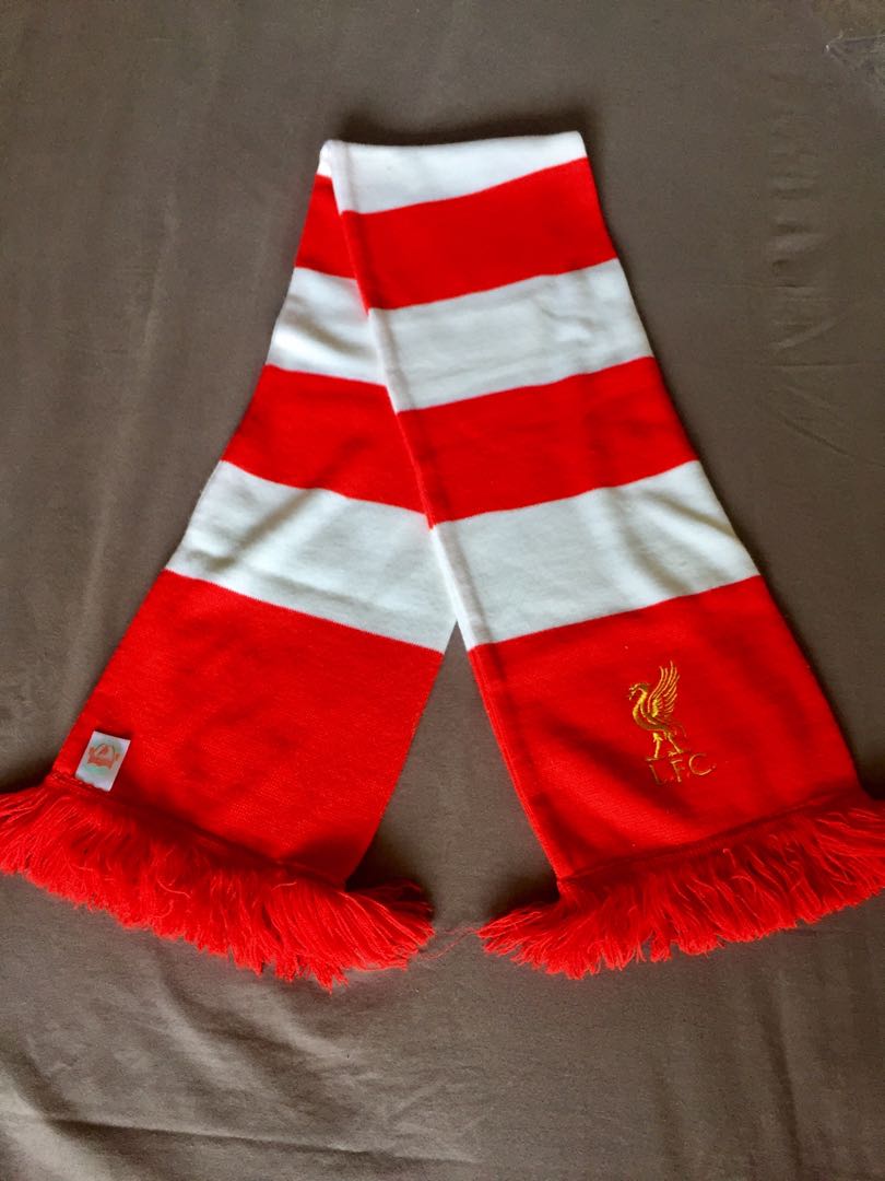LFC Crest Scarf (Original), Olah Raga, Perlengkapan Olahraga Lainnya di Carousell