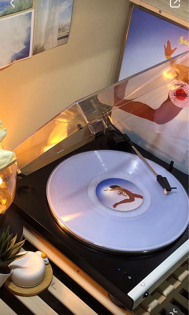 Lorde Solar Power Clear Vinyl LP, Hobbies & Toys, Music & Media, Vinyls ...