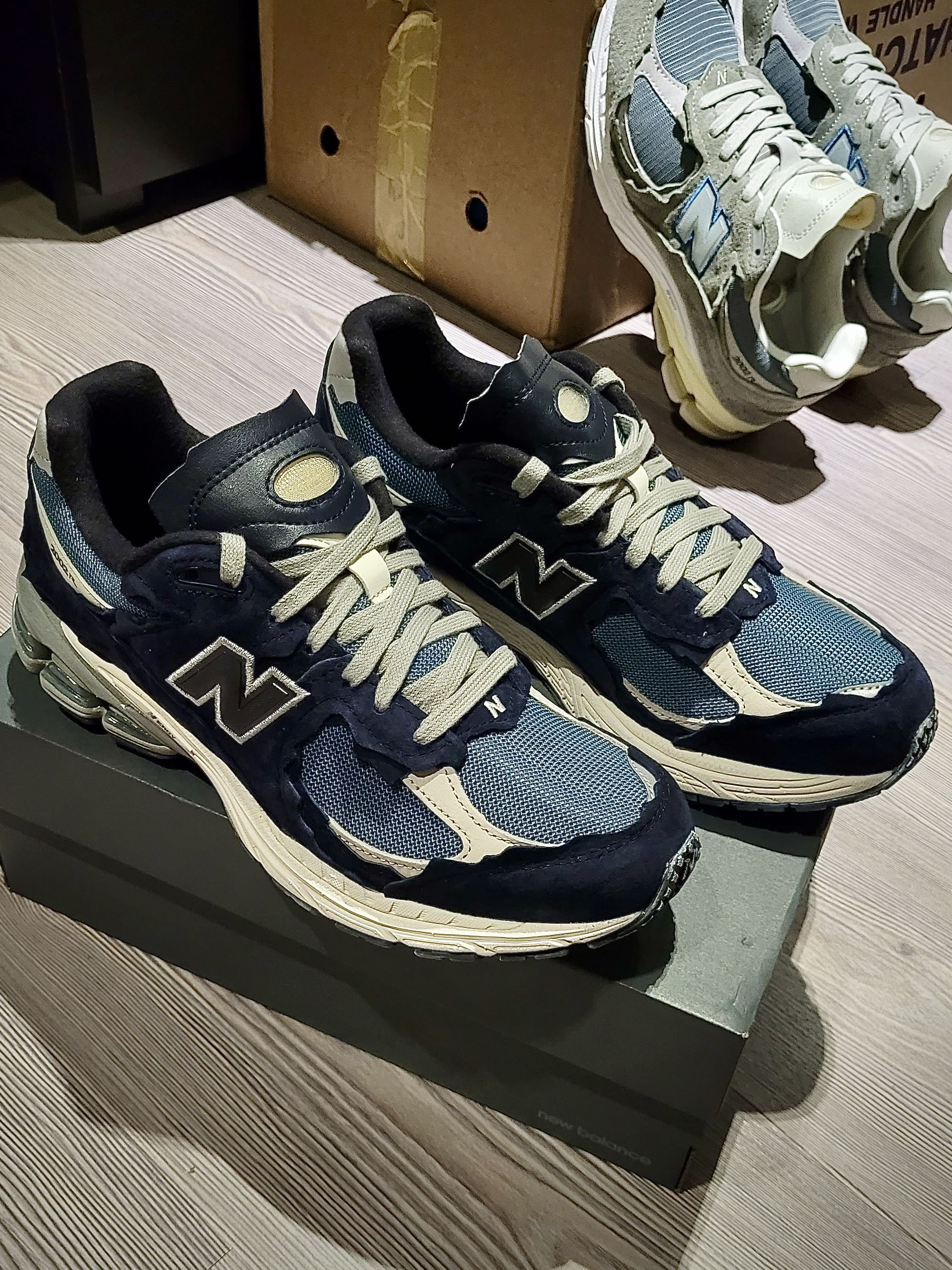 New Balance Protection Pack Dark Navy US 9, Men's Fashion, Footwear ...