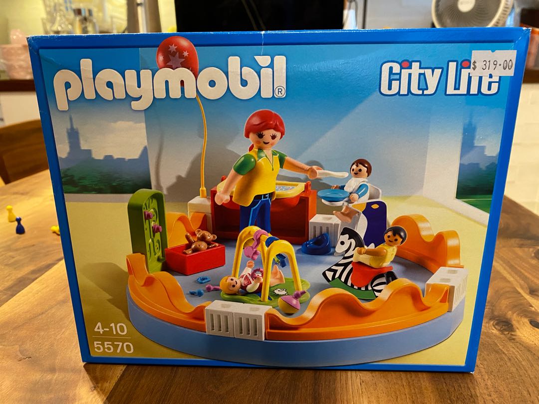 Playmobil 5570 playgroup, 興趣及遊戲, 玩具 & 遊戲類 - Carousell