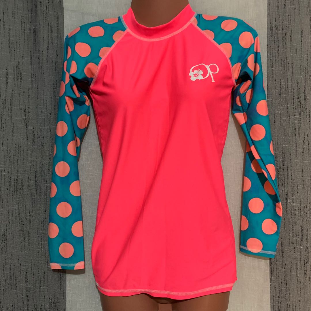 Rash Guard Pink Polka Dots Blue, Women's Fashion, Swimwear, Rash guard ...
