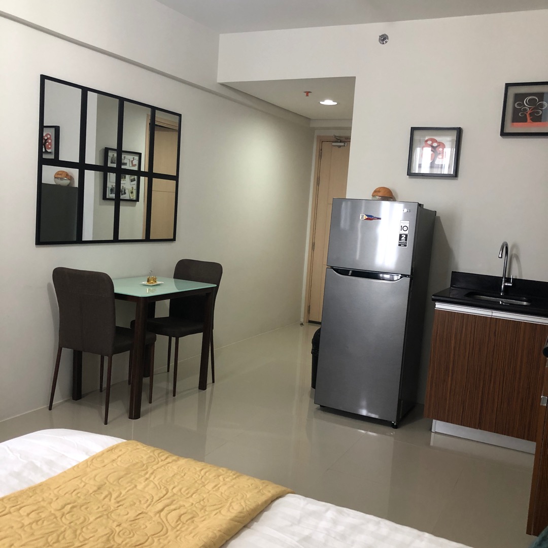 RESALE STUDIO UNIT CONDO FULLY FURNISHED NEAR PUP MANILA, Property, For ...