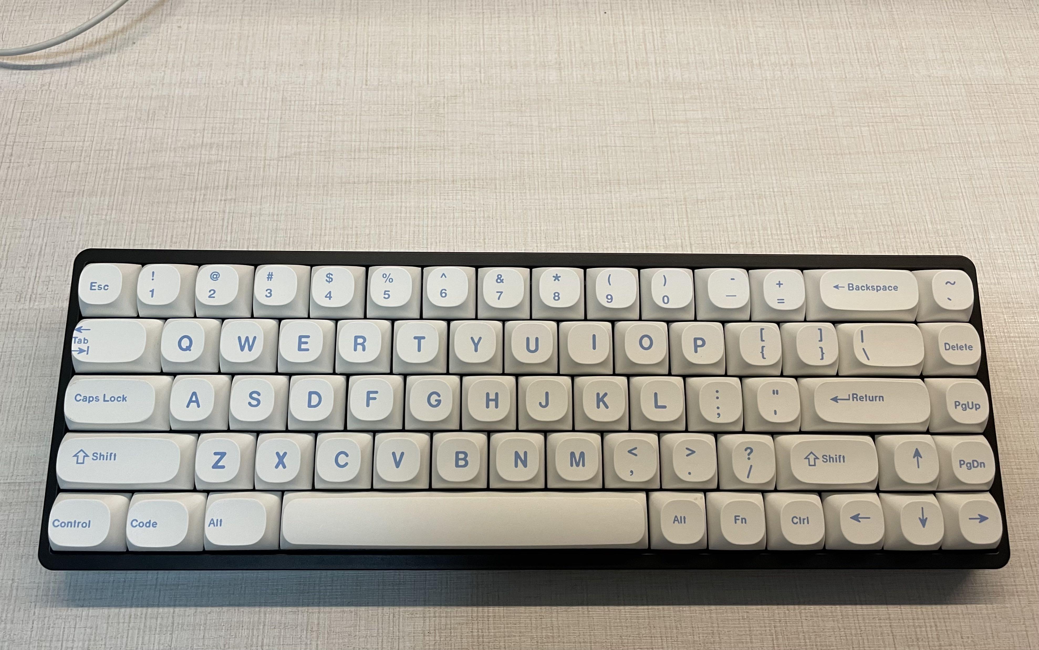 RK68 Mechanical Keyboard, 電腦＆科技, 電腦周邊及配件, 電腦鍵盤及相關產品 - Carousell