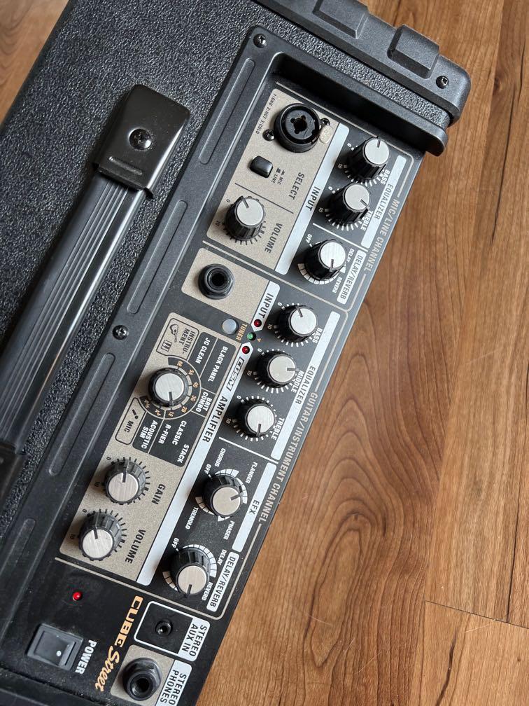 Roland Cube Street Amplifier (busking), 興趣及遊戲, 音樂樂器 & 配件, 樂器 - Carousell