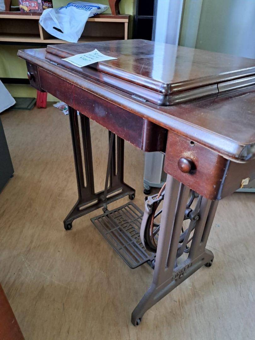 Singer Sewing Machine (Model 15k-80)/ Wooden Chest, Furniture & Home ...