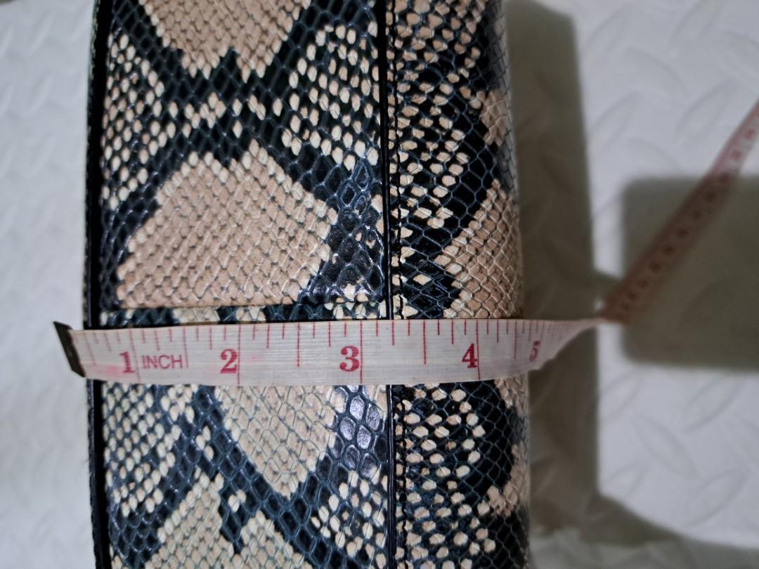 Snake skin shoulder / sling bag, Women's Fashion, Bags & Wallets ...