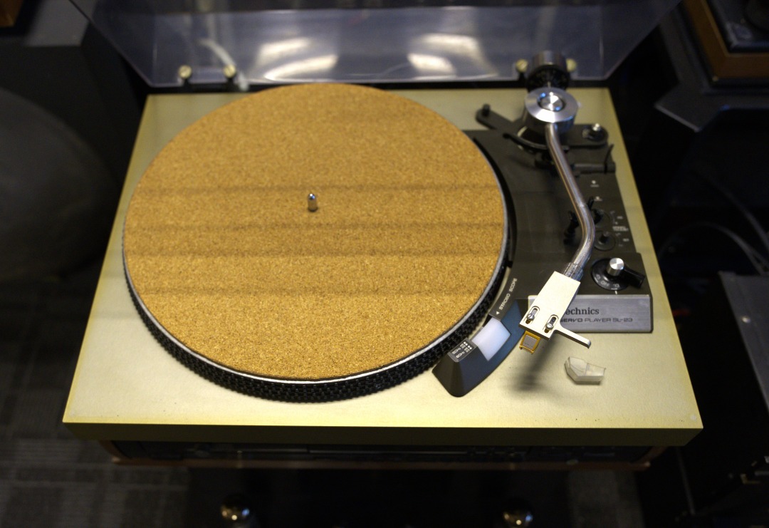 Technics SL-23 Turntable, Audio, Other Audio Equipment on Carousell