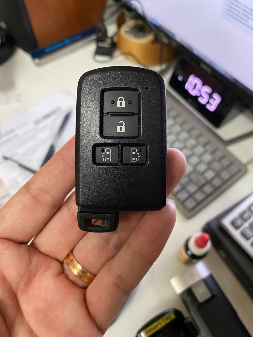 Toyota Voxy original remote control keyfob Noah sienta alphard vellfire ...