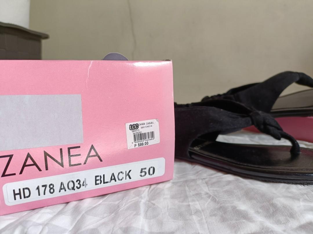 ZANEA FLAT SANDALS, Women's Fashion, Footwear, Flats & Sandals on Carousell
