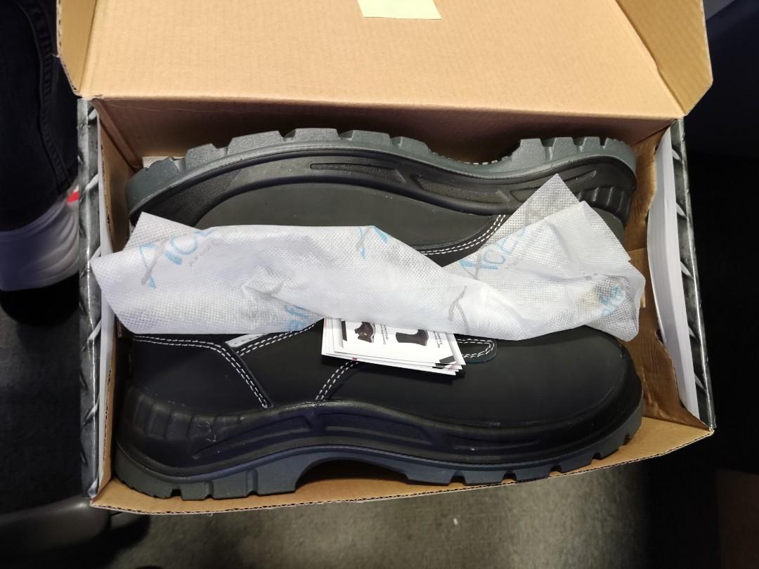 ACEsafe Safety Boot Euro 43, Men's Fashion, Footwear, Boots on Carousell