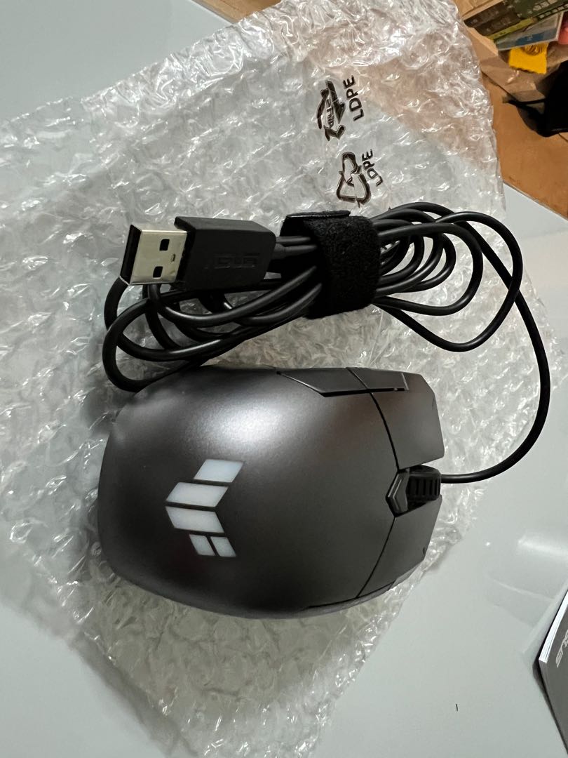 Asus tuf M5 mouse, 電腦＆科技, 電腦周邊及配件, 電腦滑鼠及相關產品 - Carousell