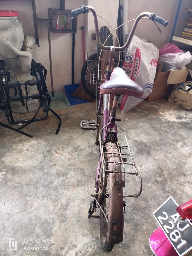 Basikal lama, Hobbies & Toys, Collectibles & Memorabilia, Vintage ...