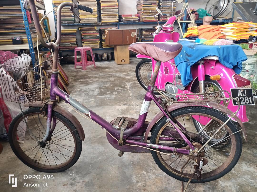 Basikal lama, Hobbies & Toys, Collectibles & Memorabilia, Vintage ...