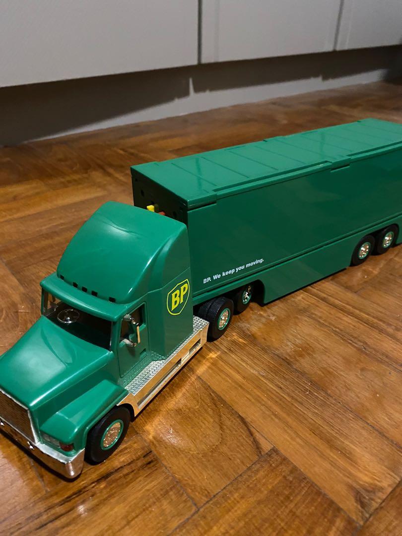 BP Transforming Truck petrol station (limited edition), Hobbies & Toys ...
