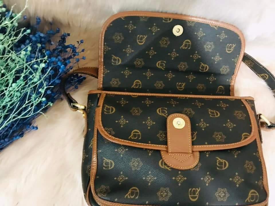 CHRISTIAN RAGUERRE SLING, Women's Fashion, Bags & Wallets, Cross-body ...