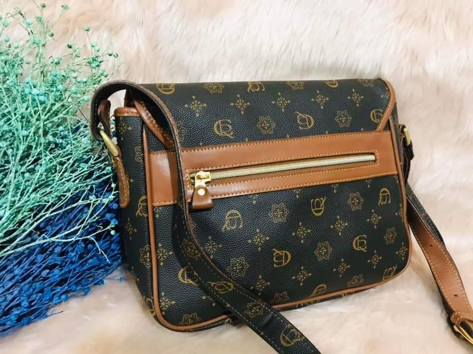 CHRISTIAN RAGUERRE SLING, Women's Fashion, Bags & Wallets, Cross-body ...