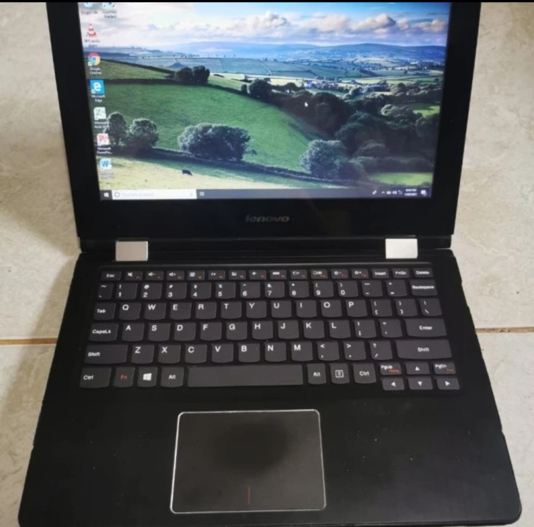 Laptop Lenovo Yoga 300, Elektronik, Komputer, Laptop di Carousell