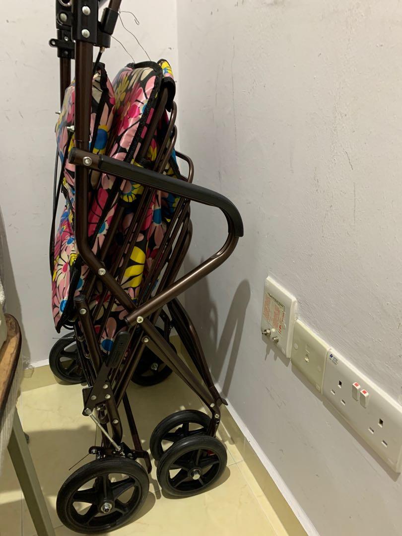 Market trolley with seat, Babies & Kids, Going Out, Strollers on Carousell