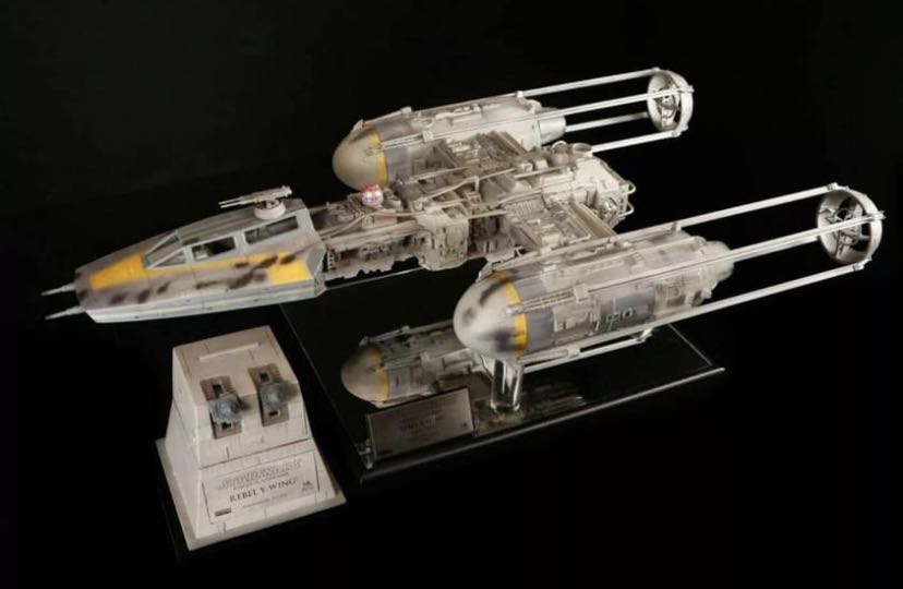 Master Replicas studio scale Y-wing, Hobbies & Toys, Toys & Games on ...