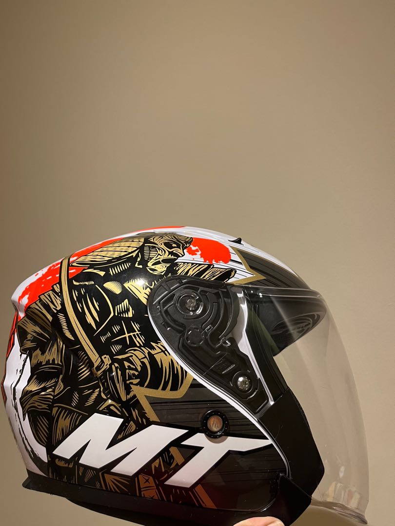 MT HELMET, Motorcycles, Motorcycle Accessories on Carousell