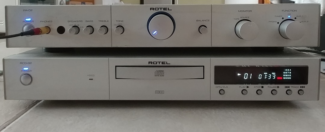 Rotel RA-02 / RA02 & RCD-02 / RCD02, Audio, Soundbars, Speakers ...