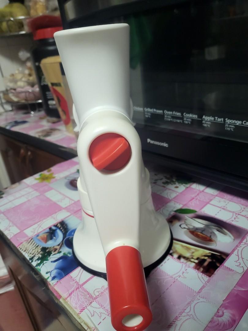 Tupperware Meat Grinder, TV & Home Appliances, Kitchen Appliances ...