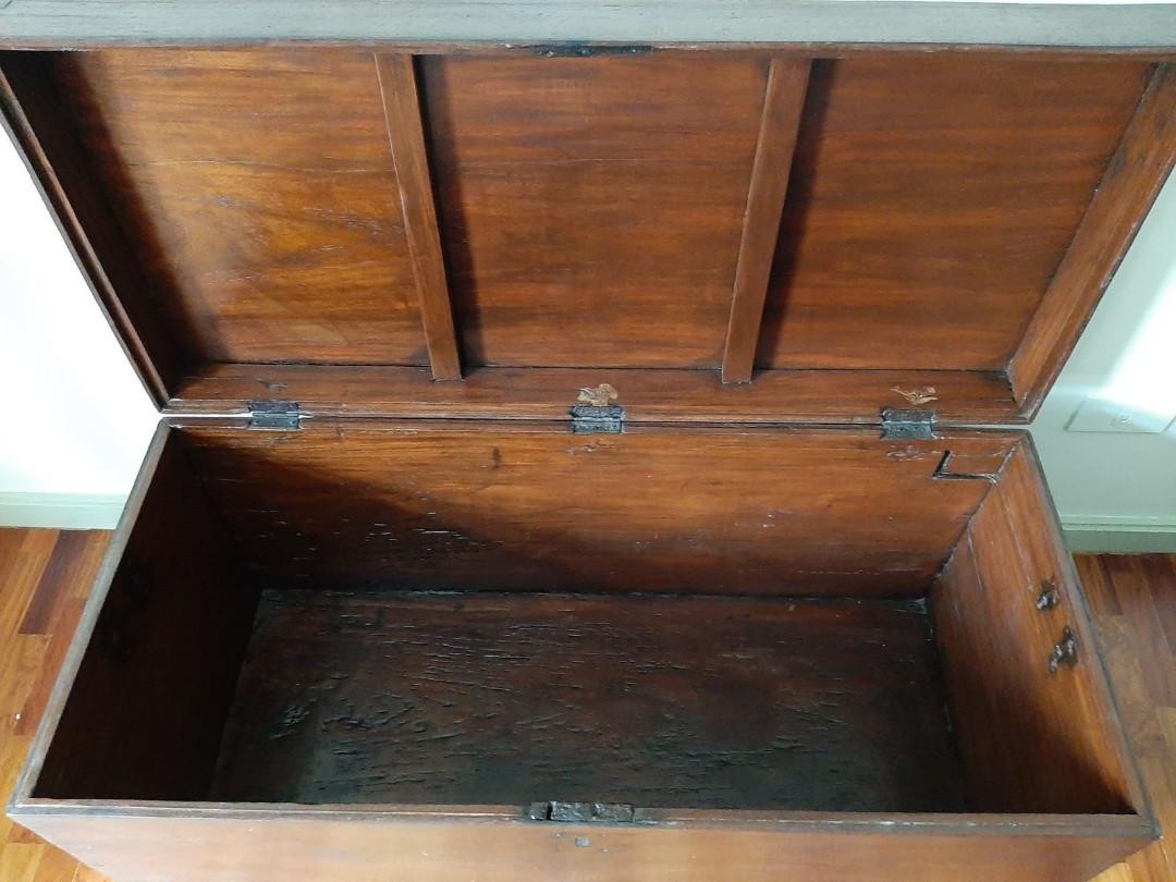 Vintage Solid Wood Chest (Baul), Furniture & Home Living, Furniture ...
