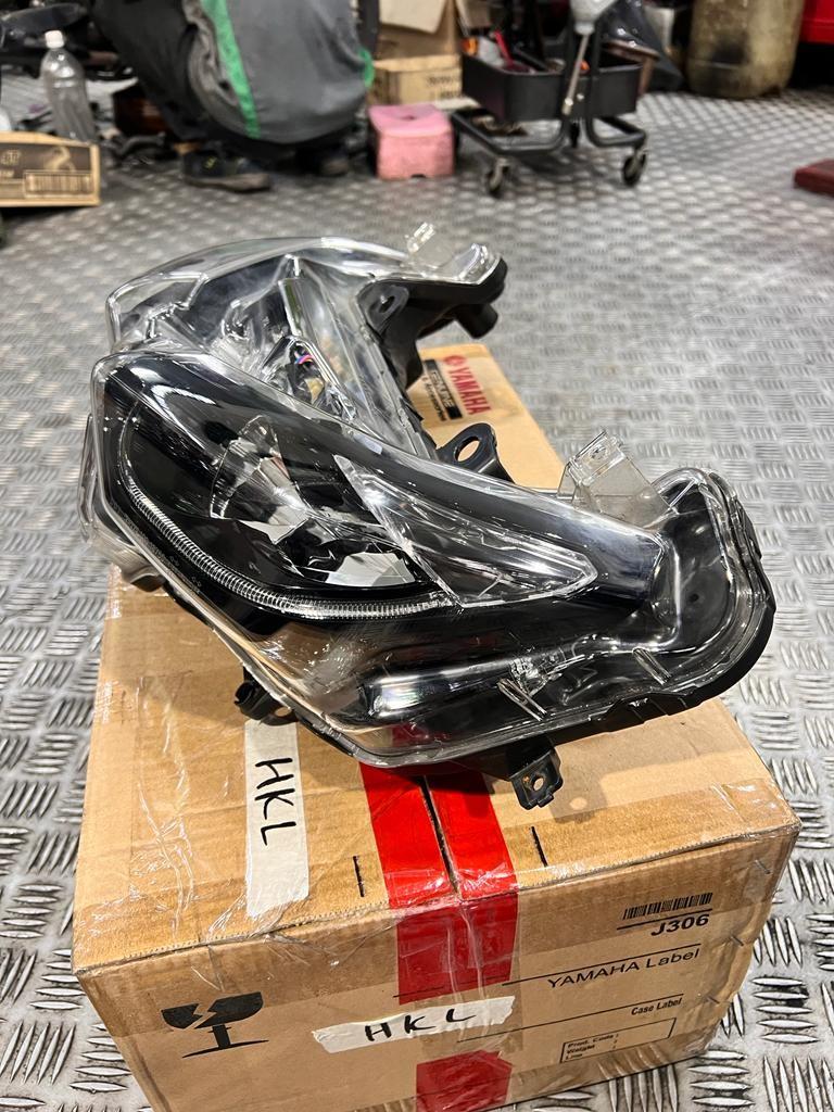 Yamaha XMAX300 Head Light Original, Motorcycles, Motorcycle Accessories ...
