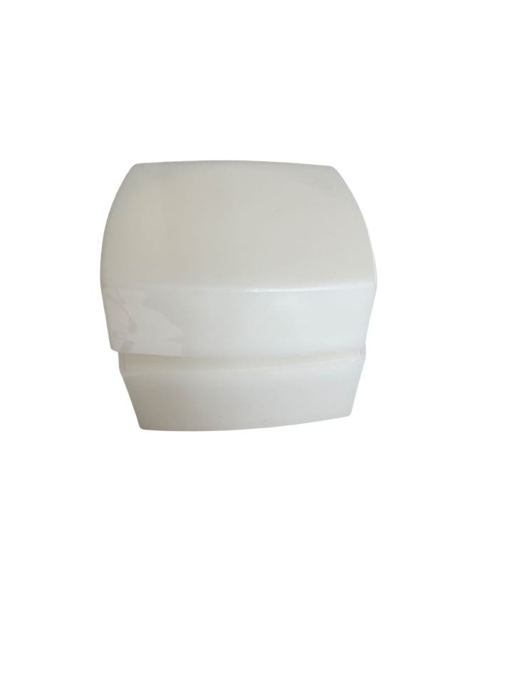 40ml cream container, Furniture & Home Living, Home Improvement ...